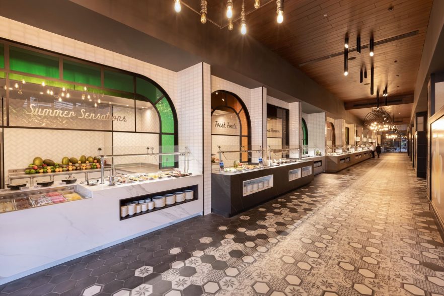 Gastro Market Buffet Alameda, el universo de sabores dentro de Lopesan ...
